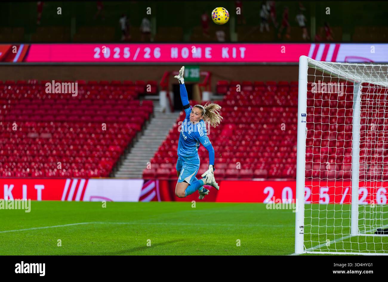 Nottingham, UK. 10th November, 2025. Nottingham Forest Women goalkeeper ...