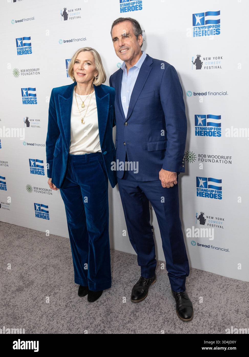 Lee Woodruff and Bob Woodruff attend Stand Up For Heroes Presented by ...
