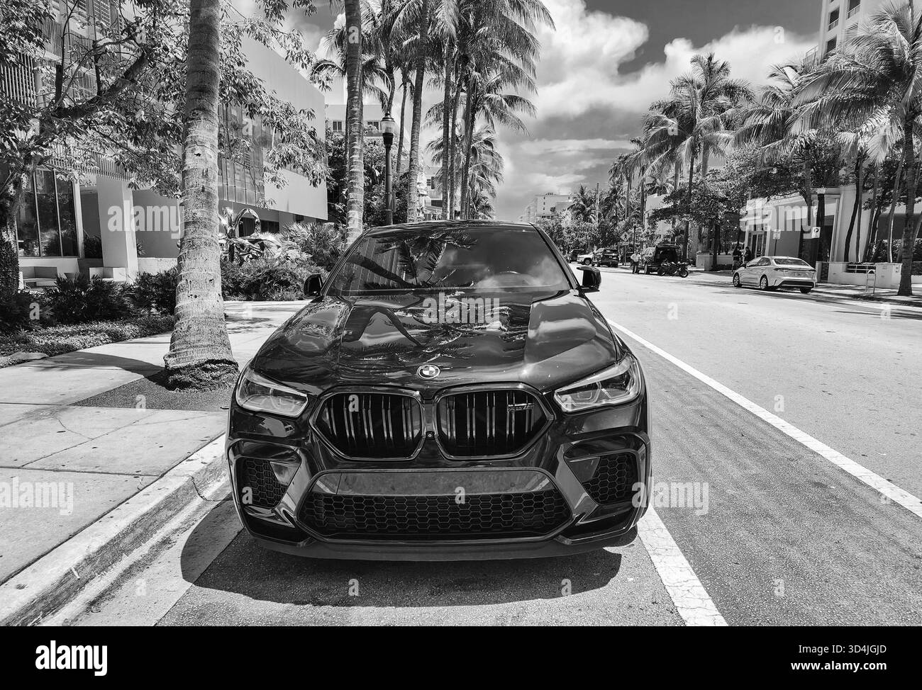 Miami Beach, Florida USA - June 8, 2024: 2020 BMW X6 M Competition ...