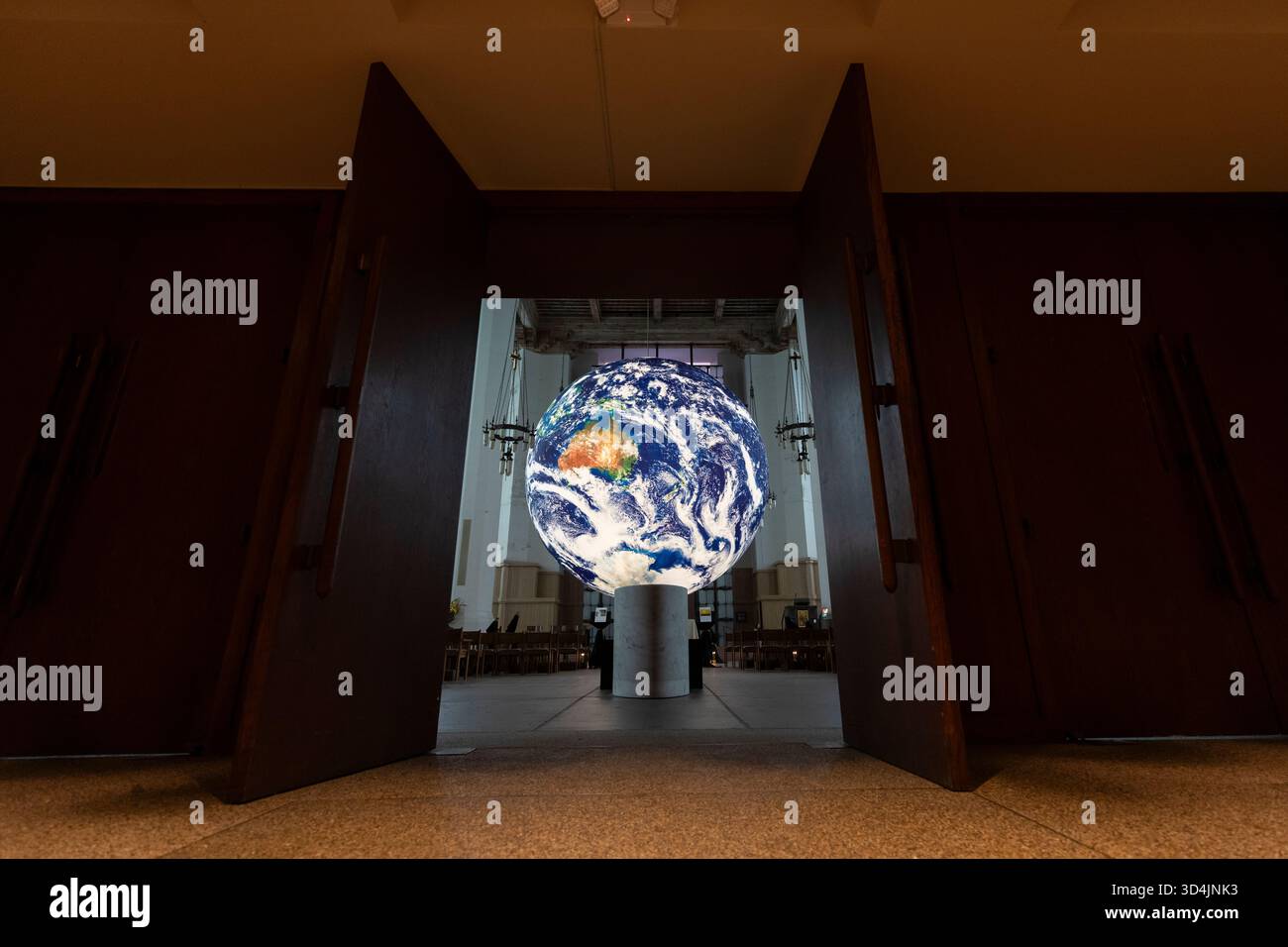 Seattle, Washington, USA. 10th November 2025. A monumental globe fills ...