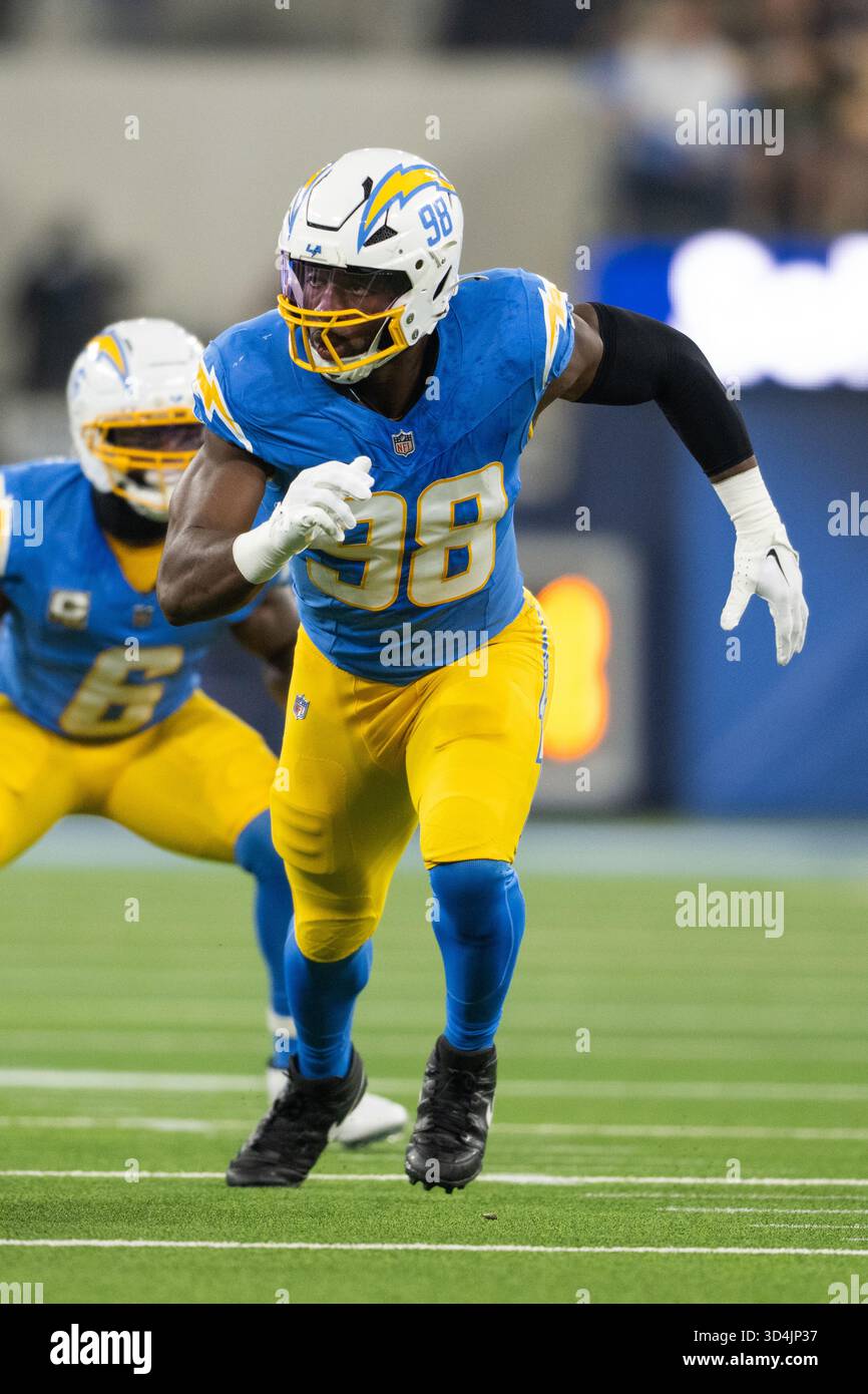 Los Angeles Chargers linebacker Odafe Oweh (98) runs during an NFL ...