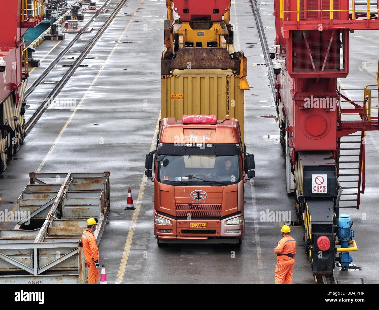 Aerial photo shows the busy container terminal at Yangzhou Port in ...