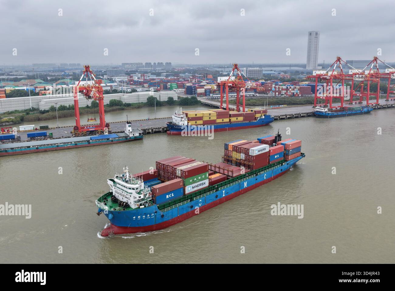 Aerial photo shows the busy container terminal at Yangzhou Port in ...