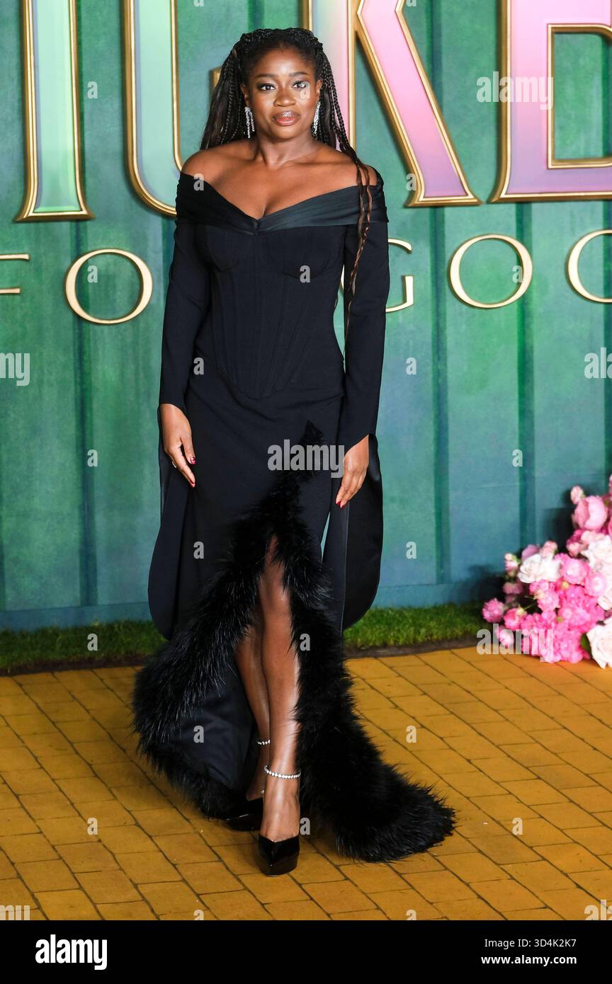 Clara Amfo bei der Europapremiere des Kinofilms Wicked: For Good ...