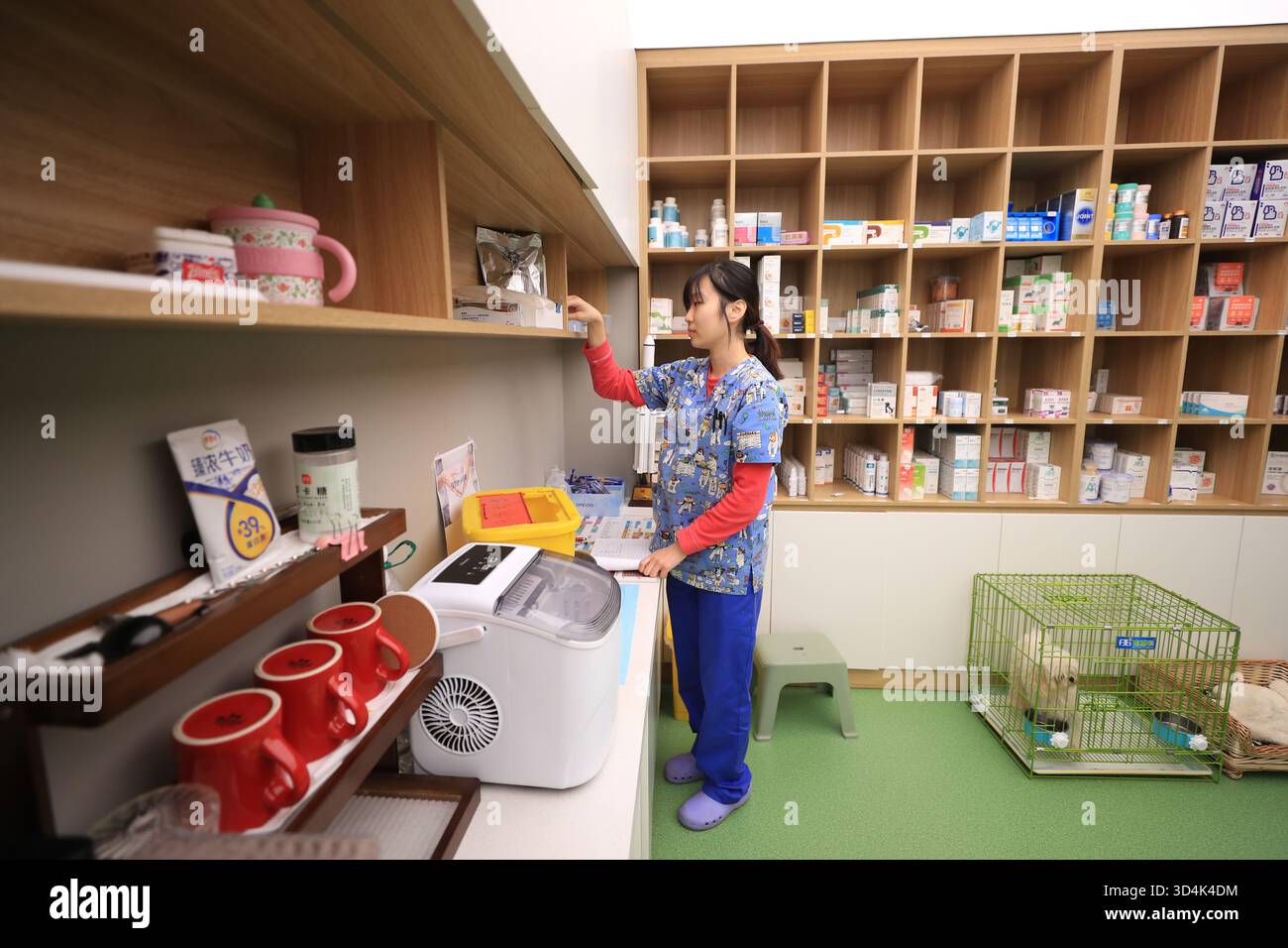 Food processing services hi-res stock photography and images - Alamy