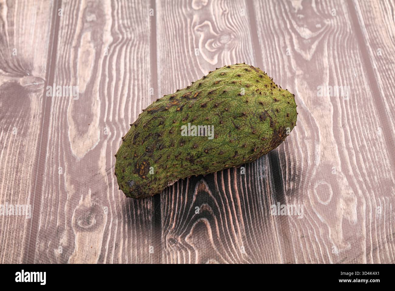 Ripe green sweet juicy soursop fruit Stock Photo - Alamy