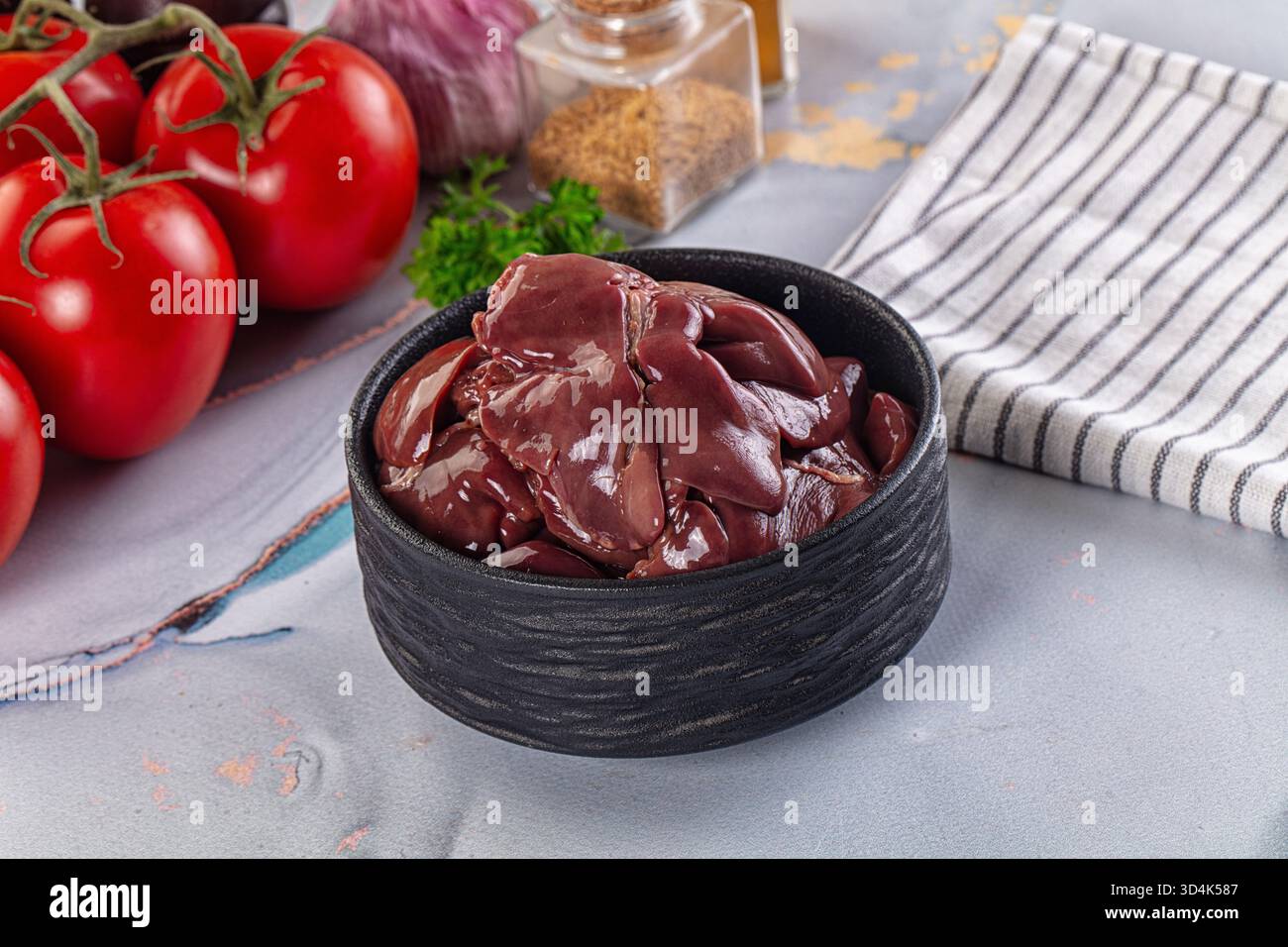 Raw chicken liver offal for cooking Stock Photo - Alamy