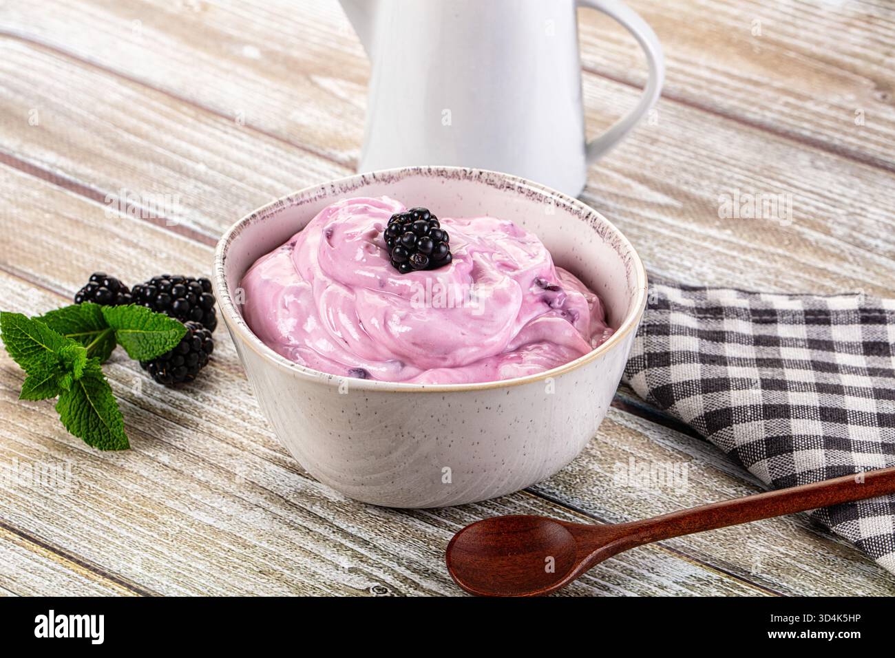 Organic tasty dairy yoghurt with fresh blackberry Stock Photo - Alamy