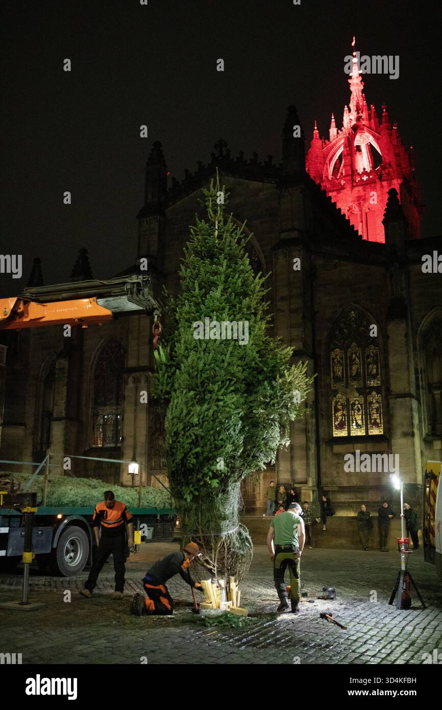 Edinburgh, Scotland. UK. 10 November 2025. Christmas Tree get installed ...
