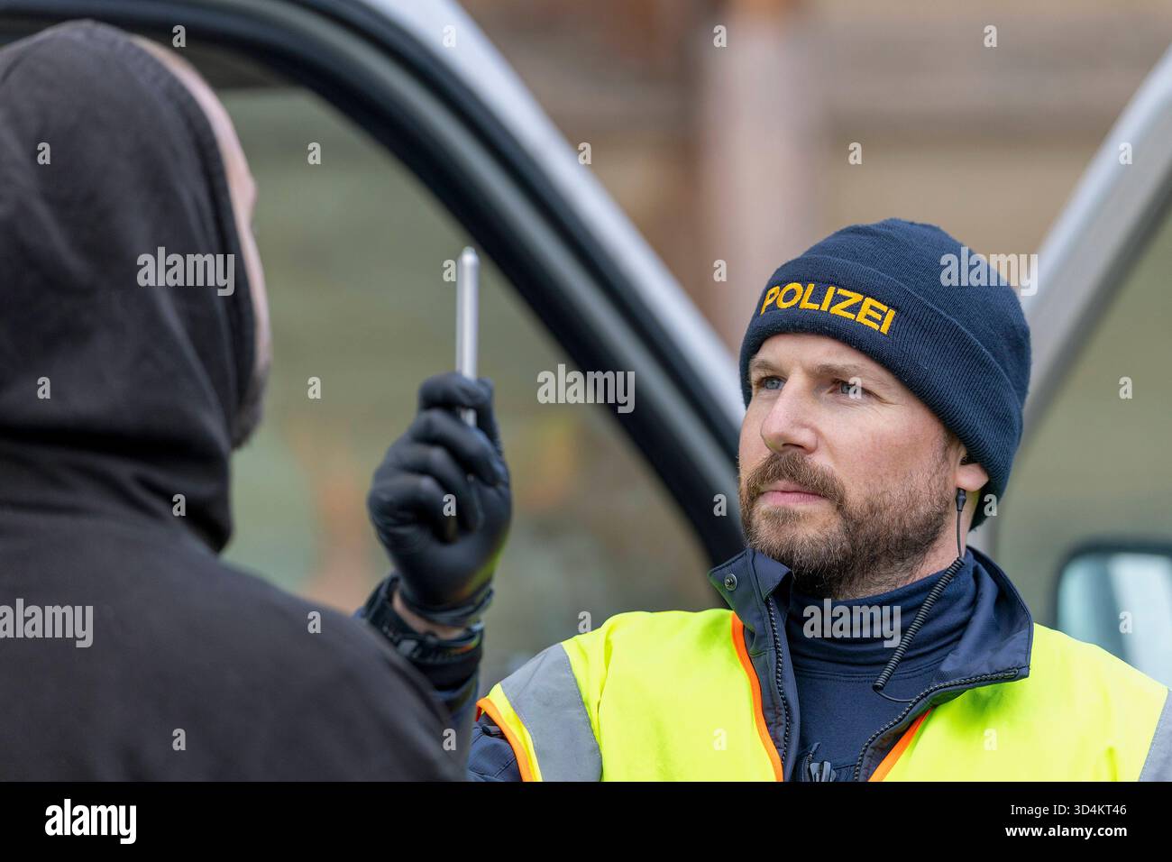 Roedelmaier, 11.11.2025, Kontrollaktion der Polizei gegen Drogen am ...