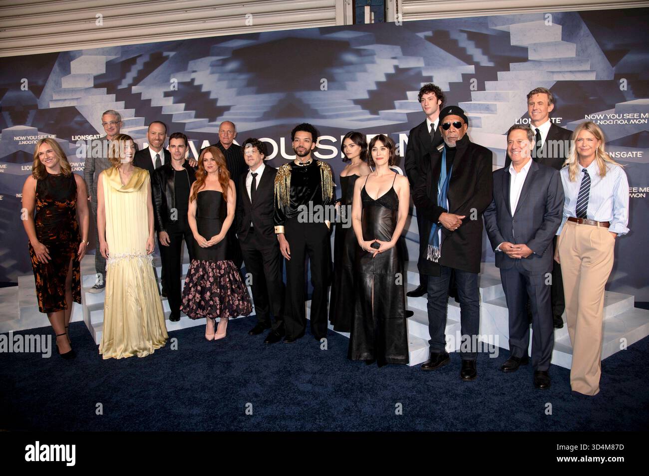 Meredith Wieck, Alex Kurtzman, Rosamund Pike, Bobby Cohen, Dave Franco ...
