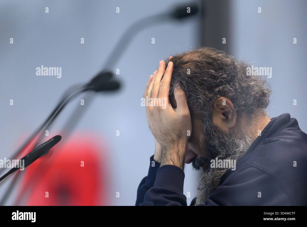 11 November 2025, Saxony-Anhalt, Magdeburg: Defendant Taleb al ...
