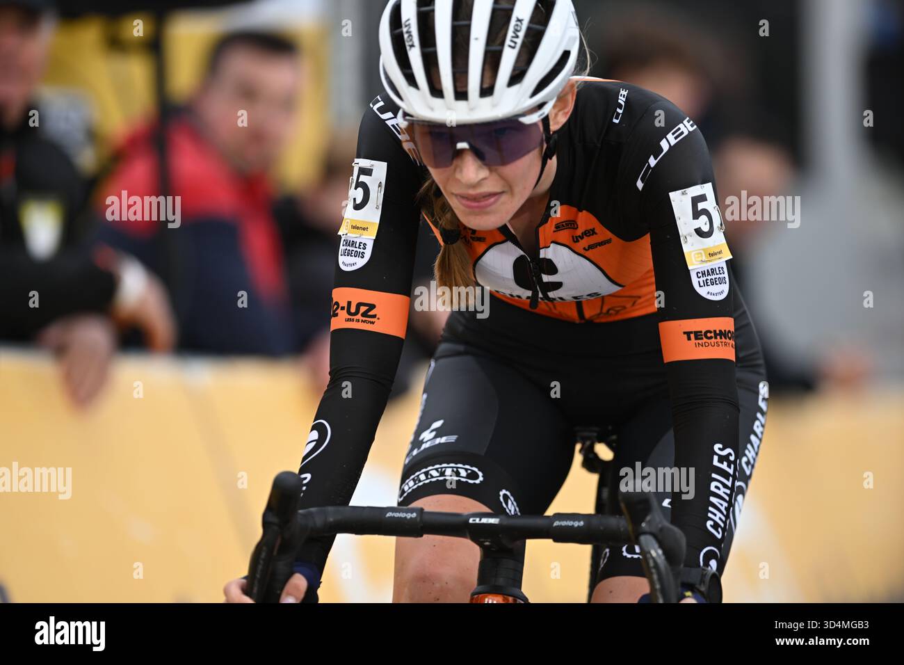 Belgian Julie Brouwers pictured during the women's elite race at the ...