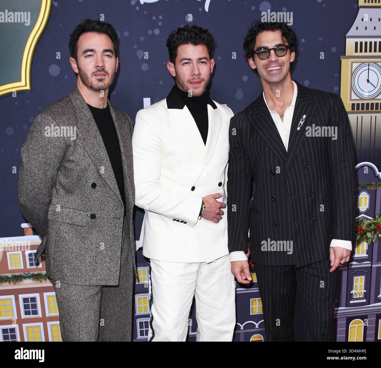 Photo by: Patricia Schlein/STAR MAX/IPx 2025 11/10/25 Kevin Jonas, Nick ...