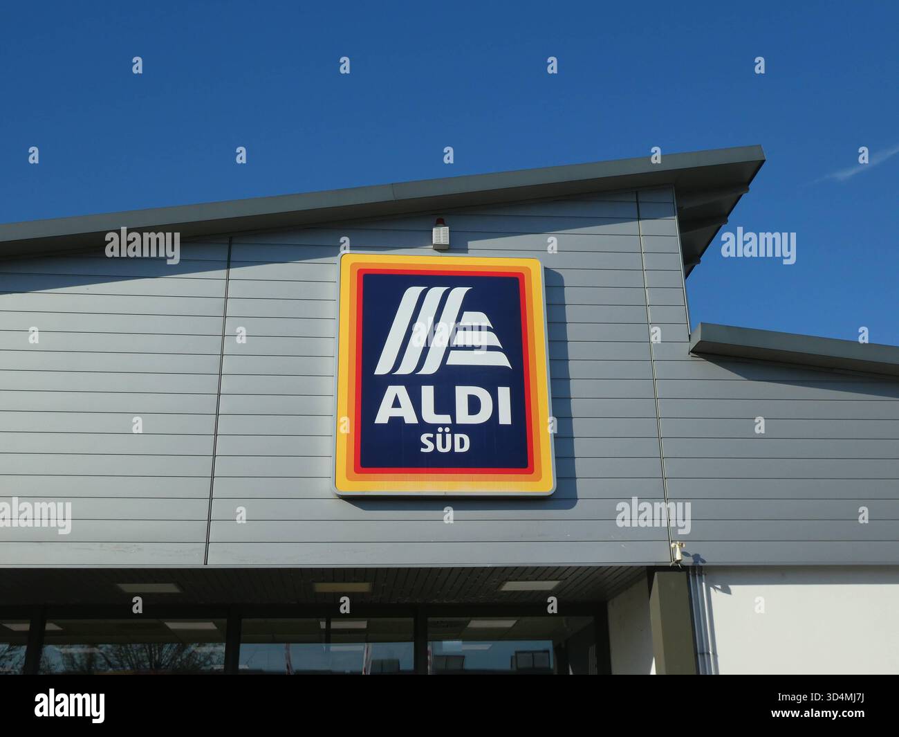 Logo, Schriftzug des Discounter ALDI SUED an einer Filiale *** Logo ...