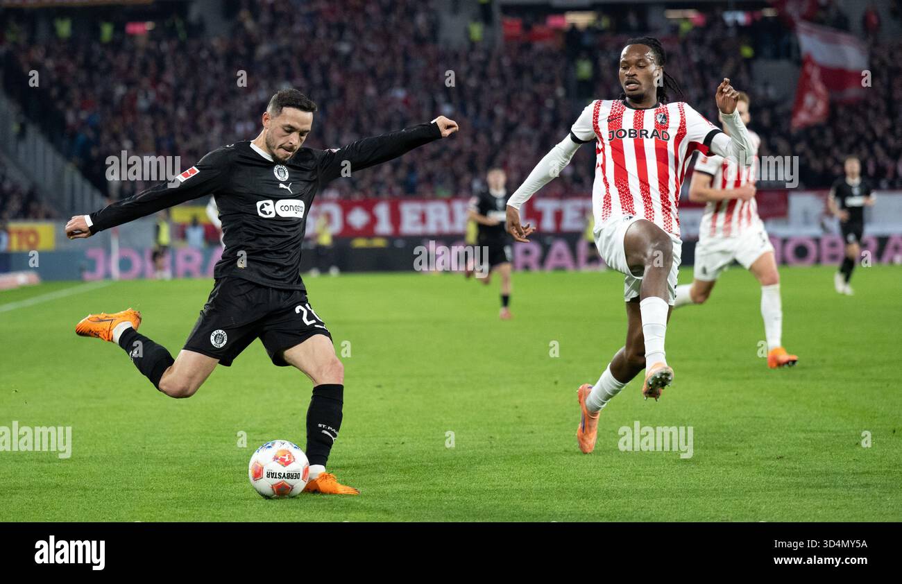 from left to right: Mathias Pereira Lage (St. Pauli), Johan Manzambi ...