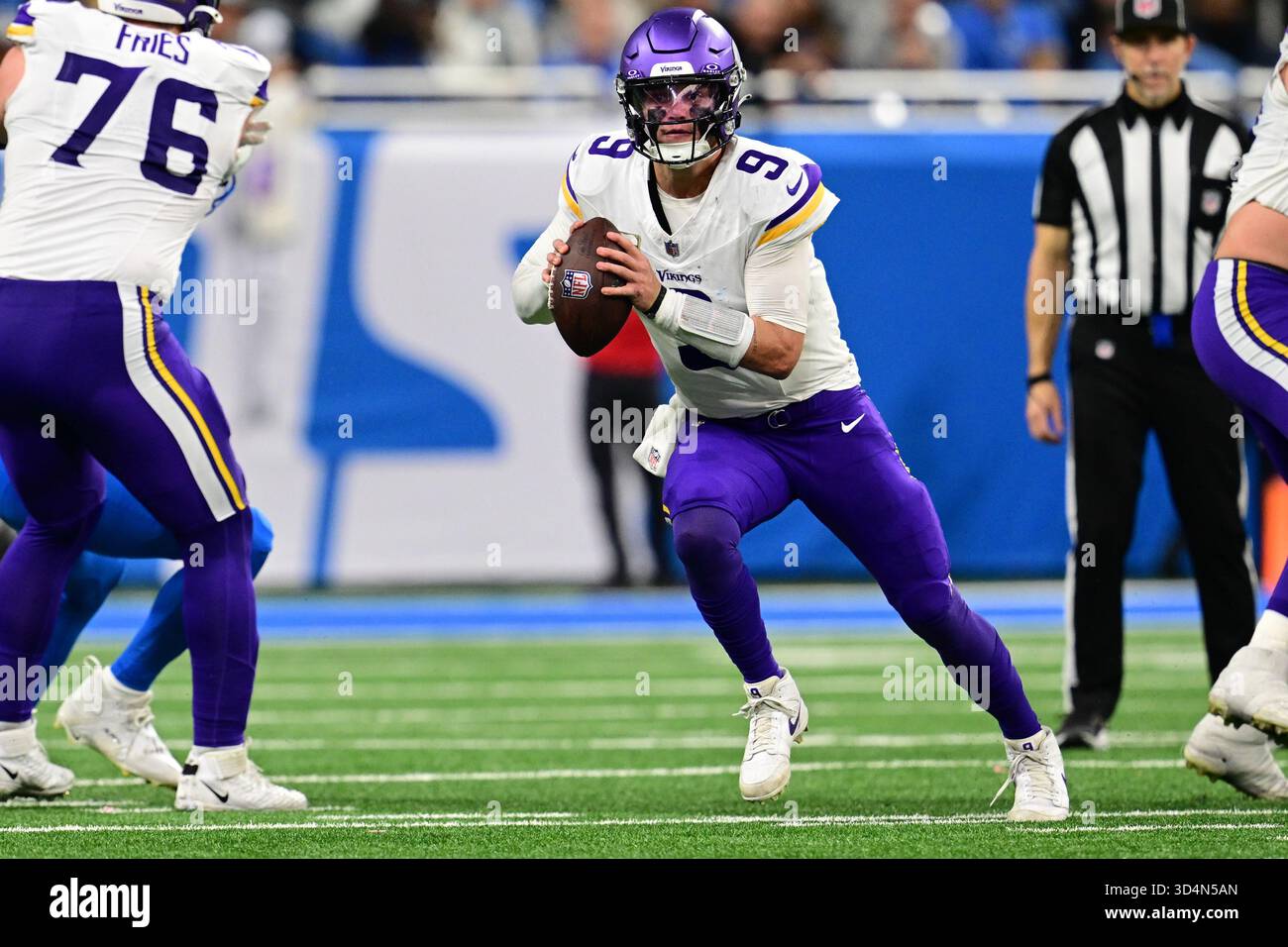 Minnesota Vikings quarterback J.J. McCarthy looks to pass during the ...