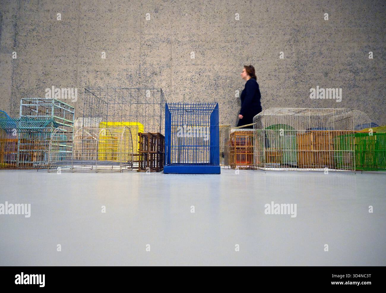 Exhibition by Slovak conceptual artist Roman Ondak entitled The Day ...