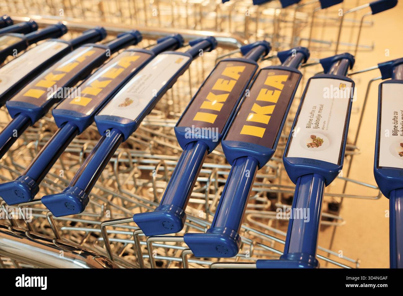 Entrance trolley organization hi-res stock photography and images - Alamy