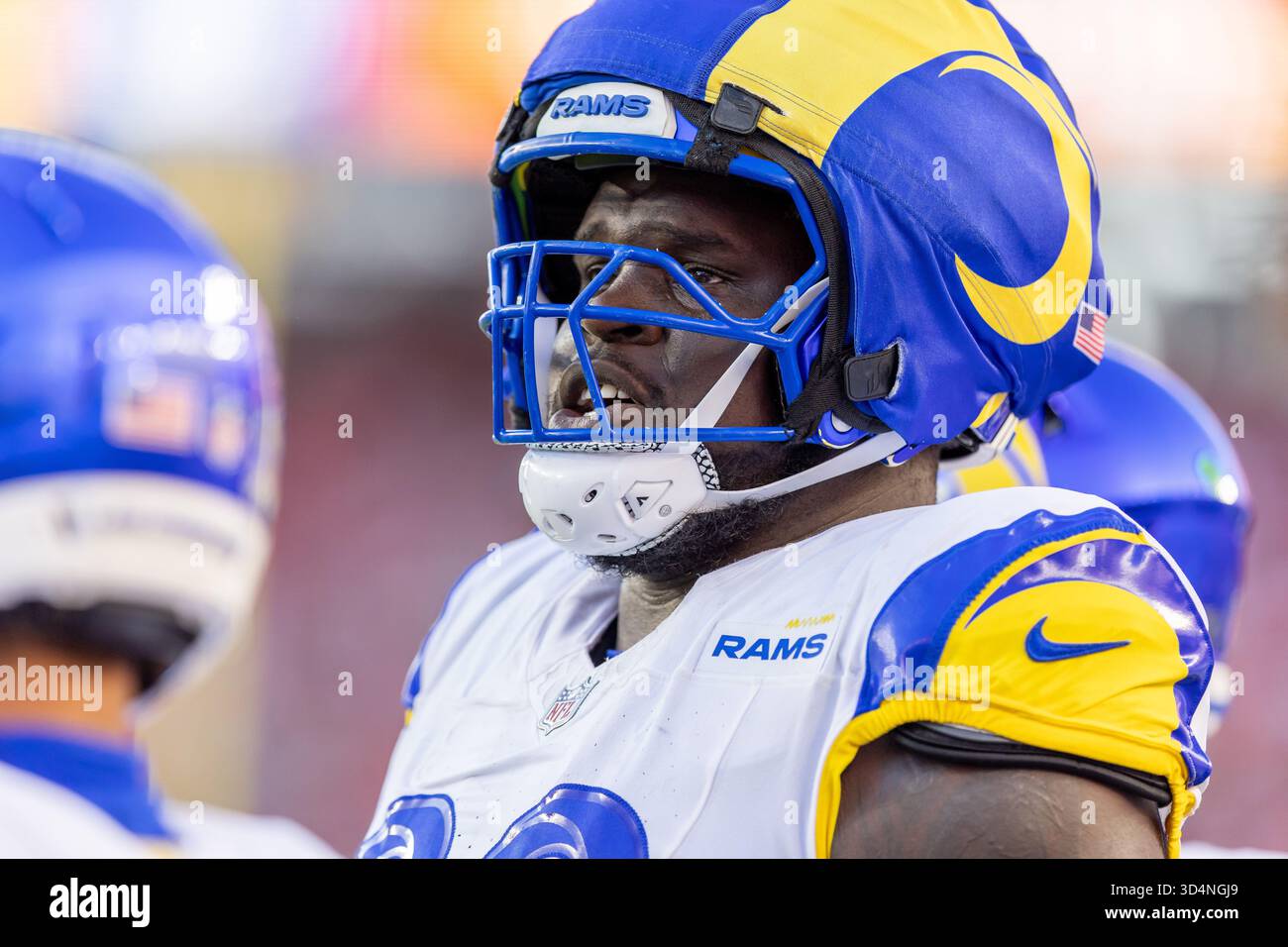 Los Angeles Rams guard Kevin Dotson (69) against the San Francisco ...