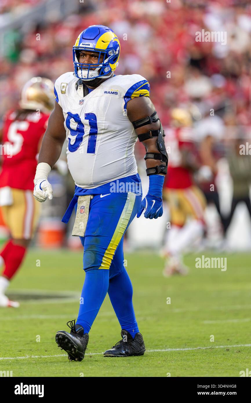 Los Angeles Rams defensive end Kobie Turner (91) against the San ...