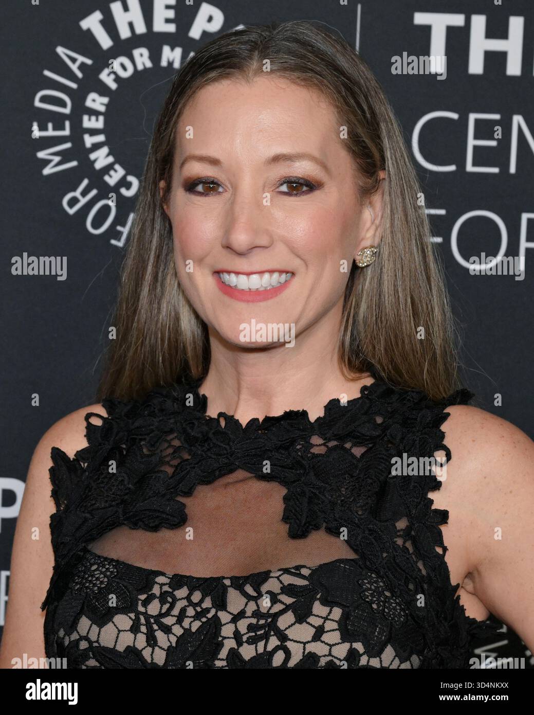 November 10, 2025, Beverly Hills, California, USA: AMANDA TONEY attends ...