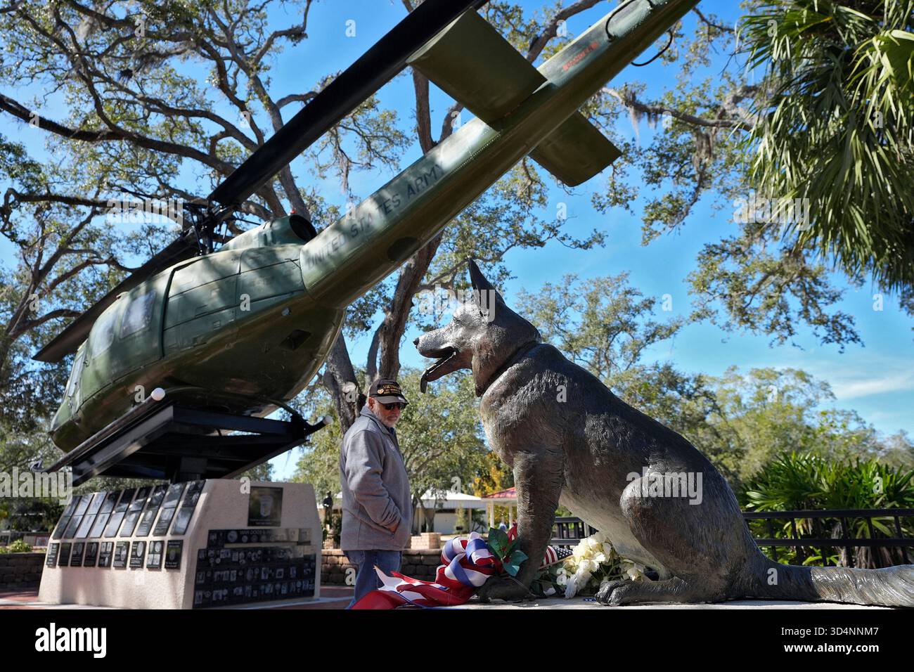 Vietnam war veteran Vincent Murante, of St. Petersburg, Fla., who was a ...