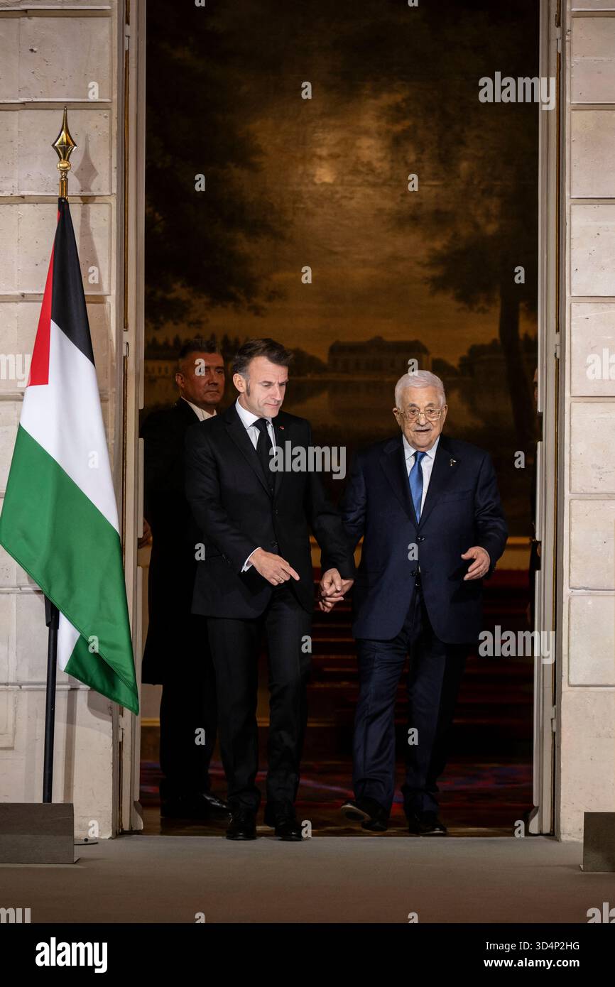 French President Emmanuel Macron and Palestinian president Mahmud Abbas ...
