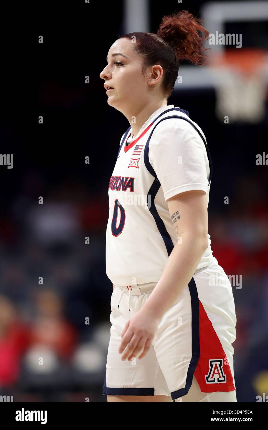 TUCSON, AZ - NOVEMBER 09: Arizona Wildcats guard Mickayla Perdue (0 ...
