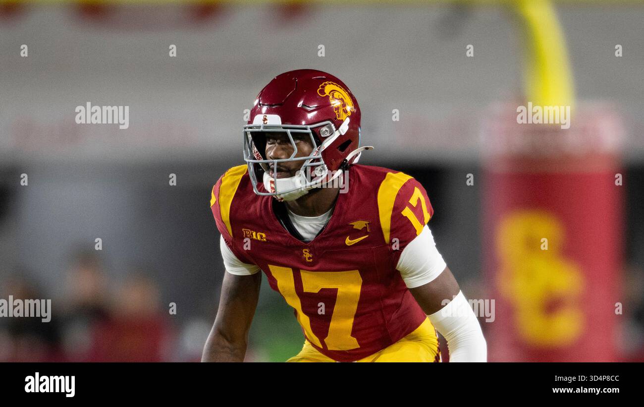 Southern California cornerback Decarlos Nicholson (17) takes his stance ...