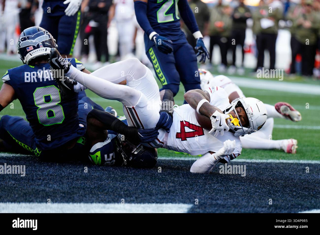 Arizona Cardinals wide receiver Greg Dortch (4) scores a touchdown ...