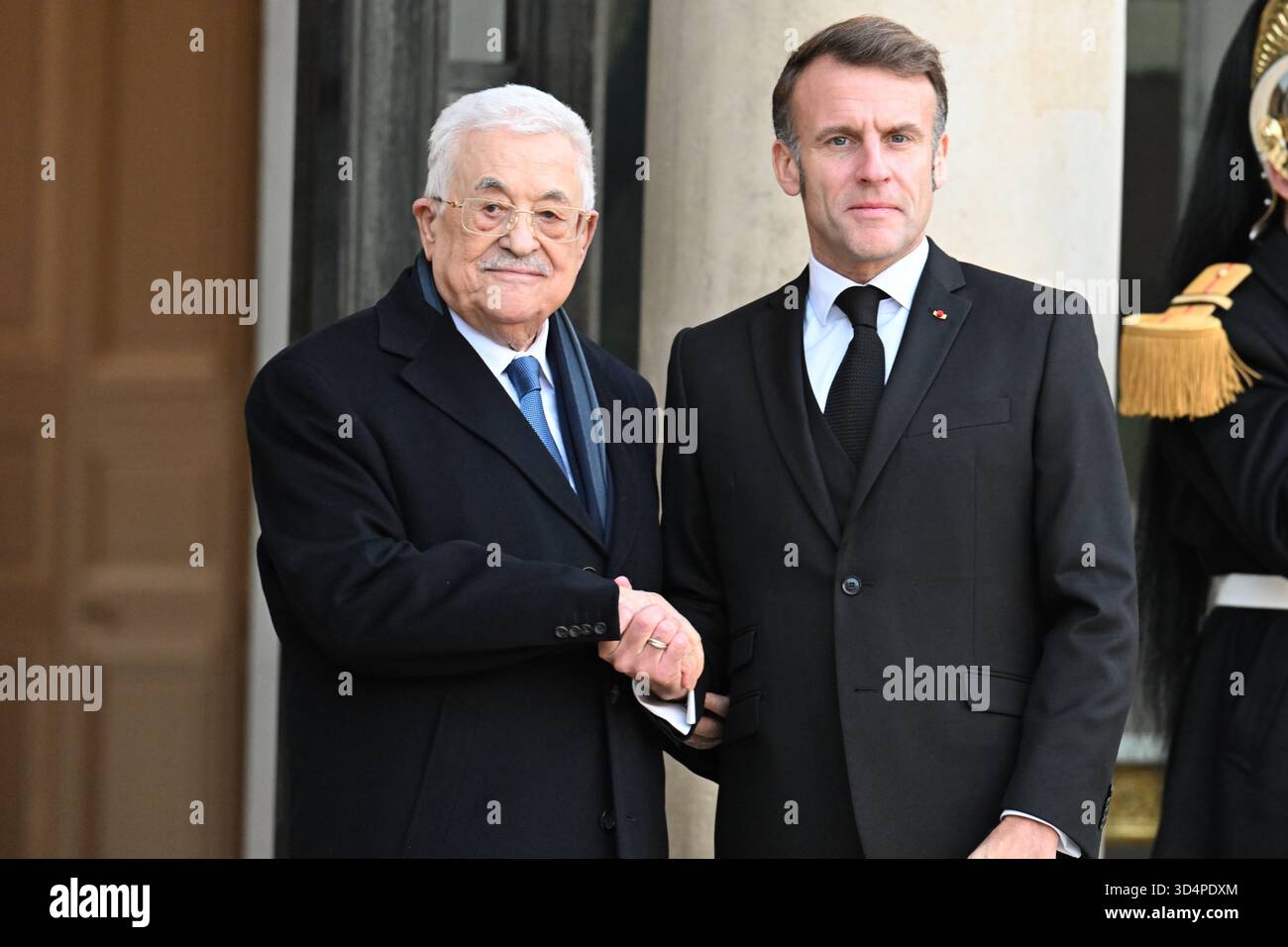 Meeting between the President of the Republic Emmanuel Macron and Mr ...