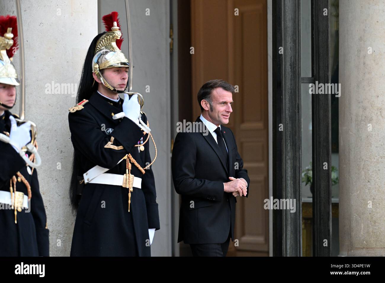 Meeting between the President of the Republic Emmanuel Macron and Mr ...
