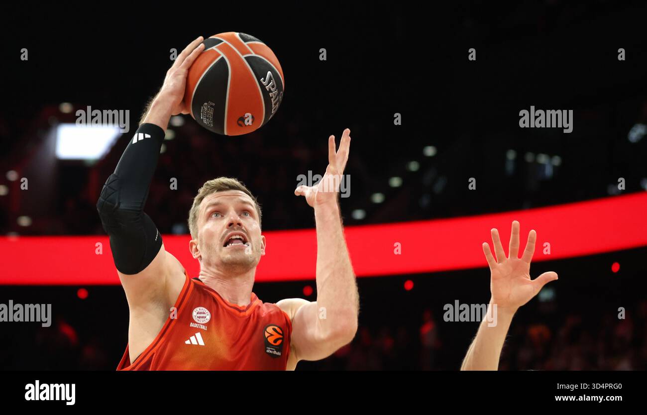 Andreas obst euroleague hi-res stock photography and images - Alamy