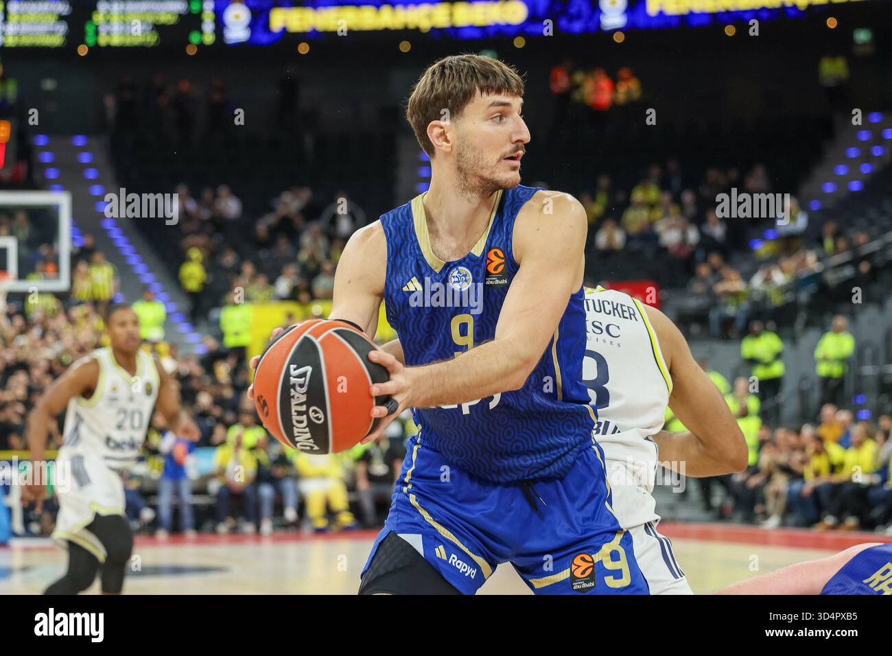 Roman Sorkin (Maccabi Rapyd Tel Aviv, #09) with ball, GER, Fenerbahce ...