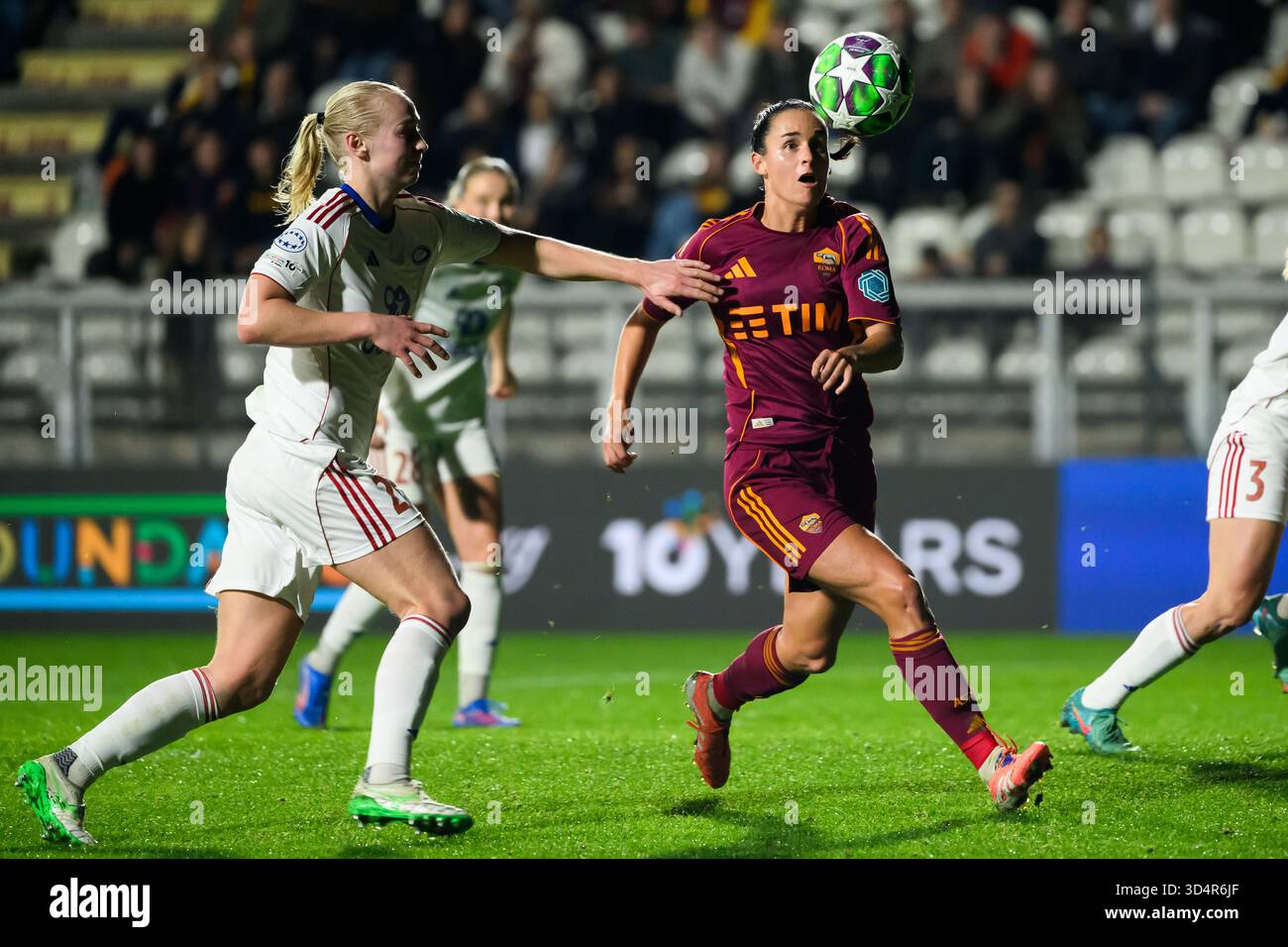 Sara Iren Lindbak Horte of Valerenga and Evelyne Viens of AS Roma ...