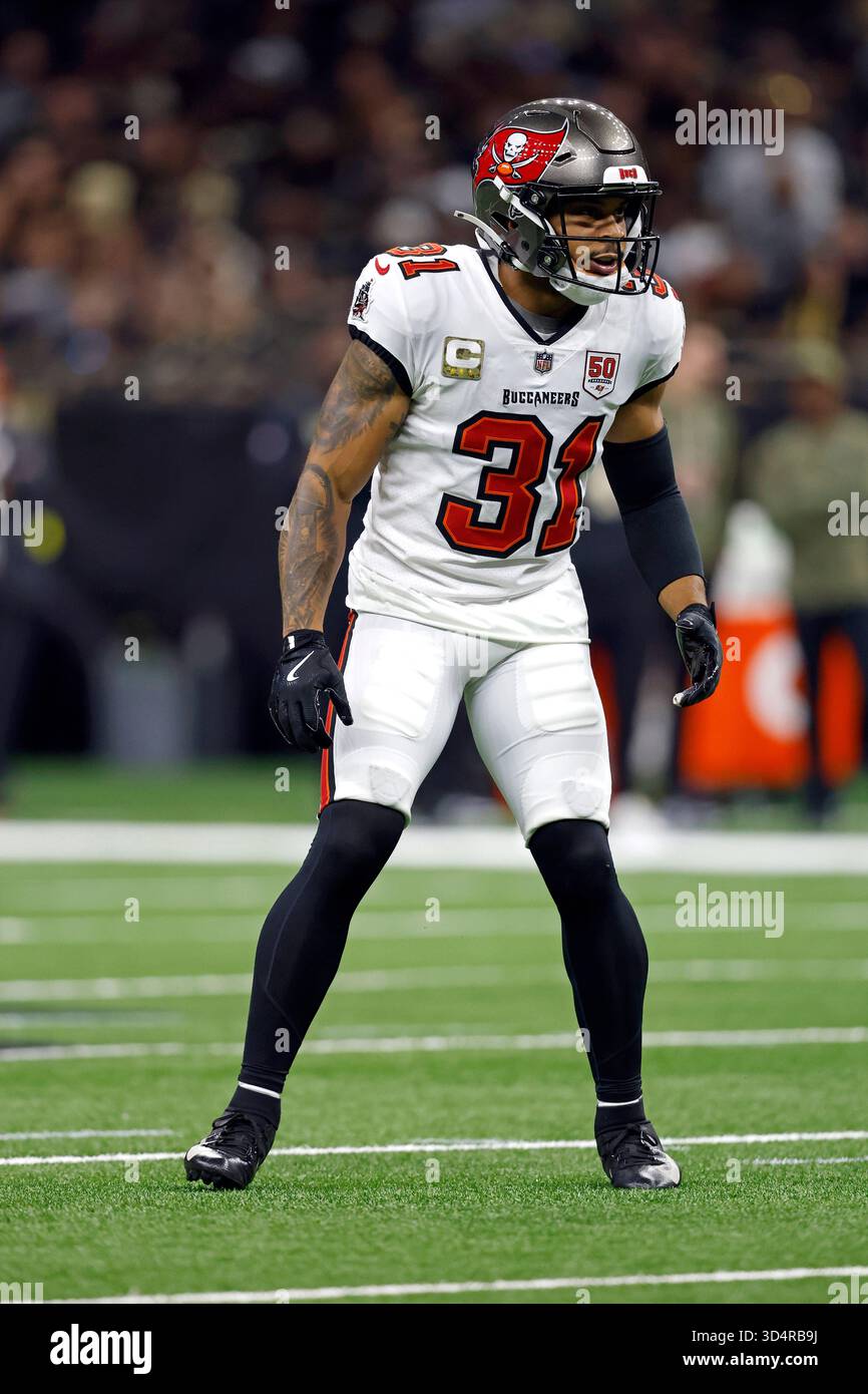 Tampa Bay Buccaneers safety Antoine Winfield Jr. (31) defends during an NFL football game ...