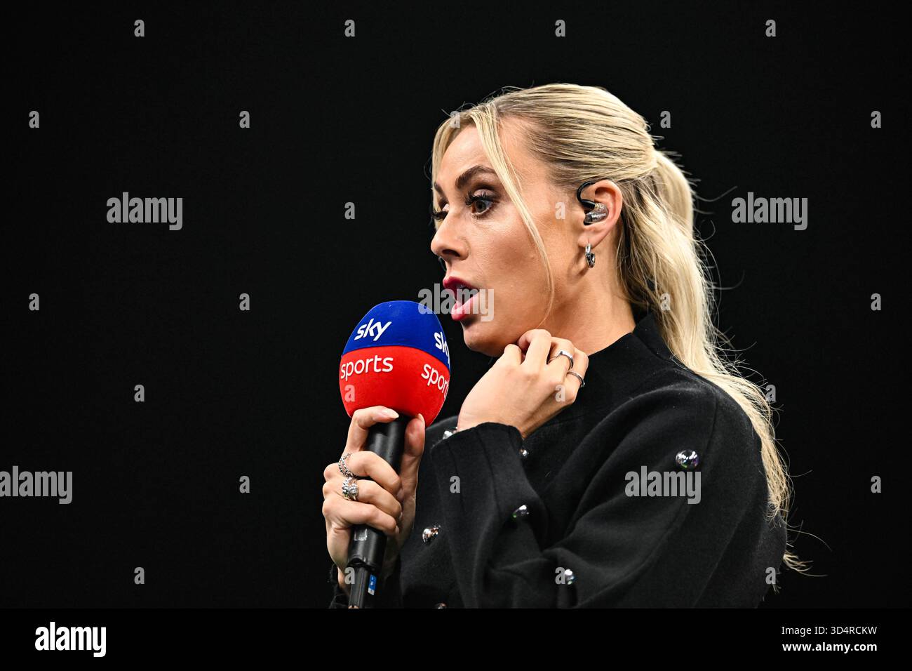 11th November 2025, WV Active Aldersley, Wolverhampton, Midlands, England; 2025 PDC Mr Vegas ...