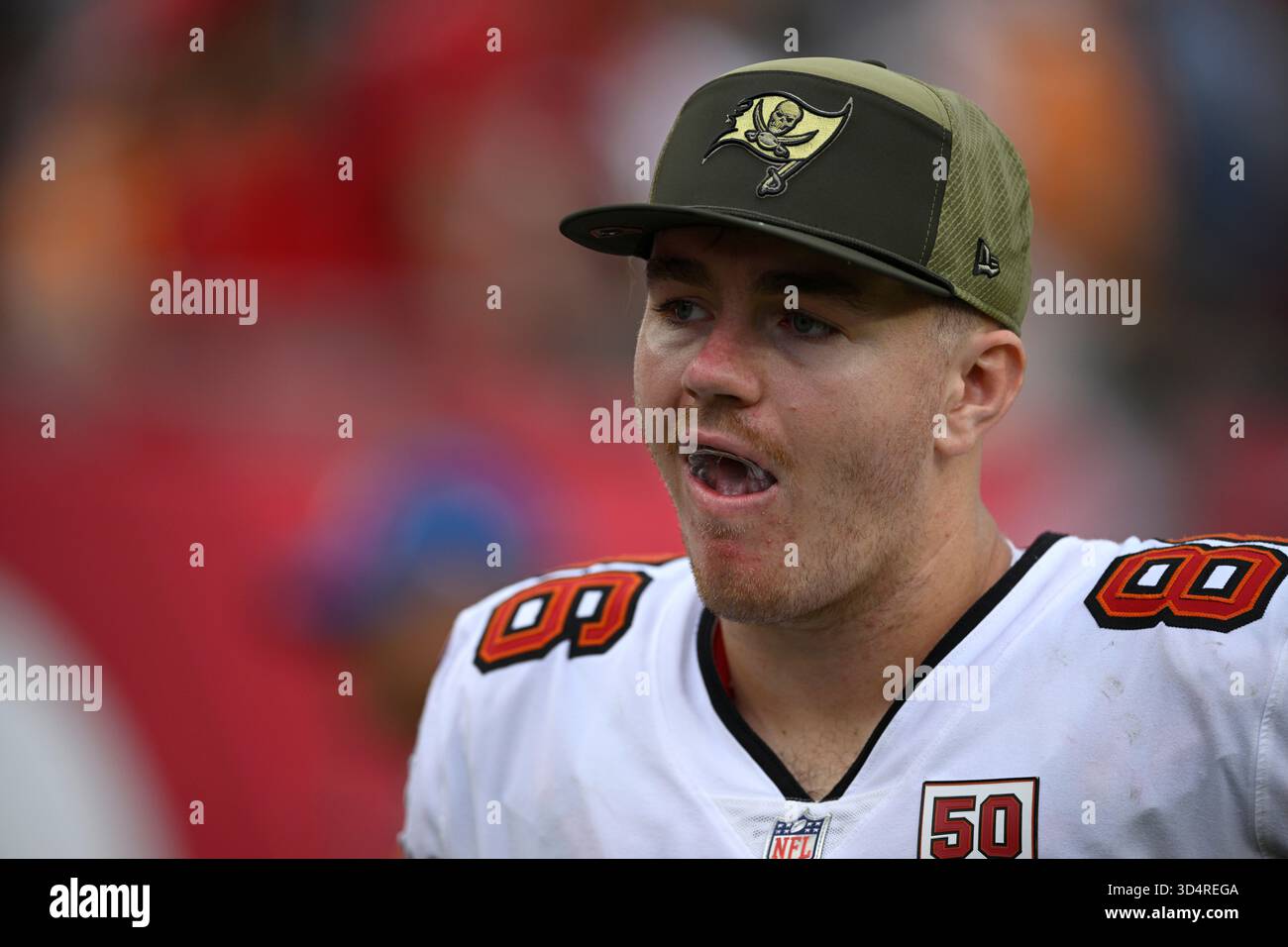 Tampa Bay Buccaneers long snapper Evan Deckers (86) leaves the field ...