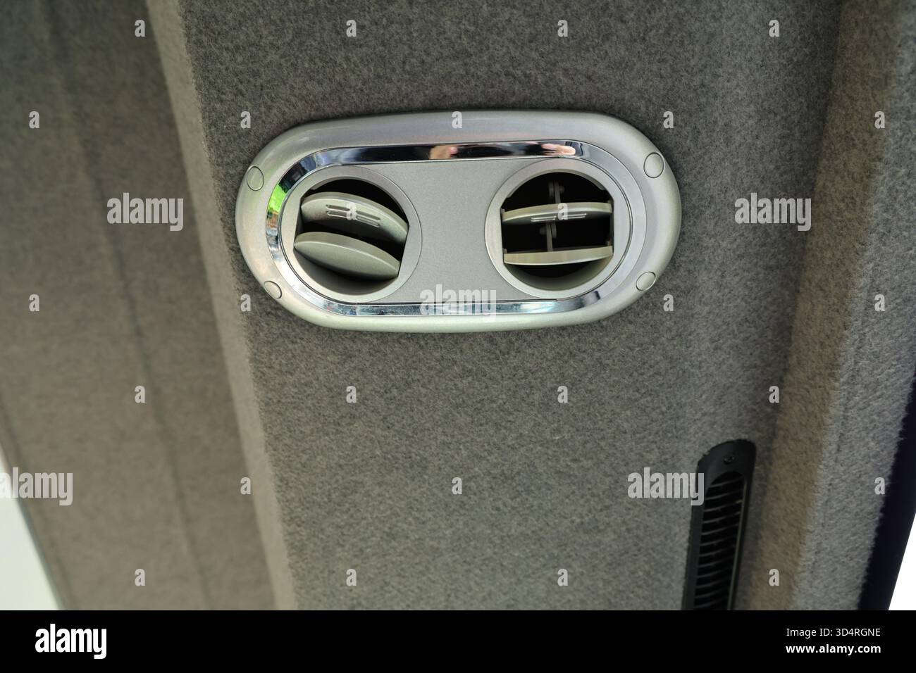 Oval ceiling panel hi-res stock photography and images - Alamy