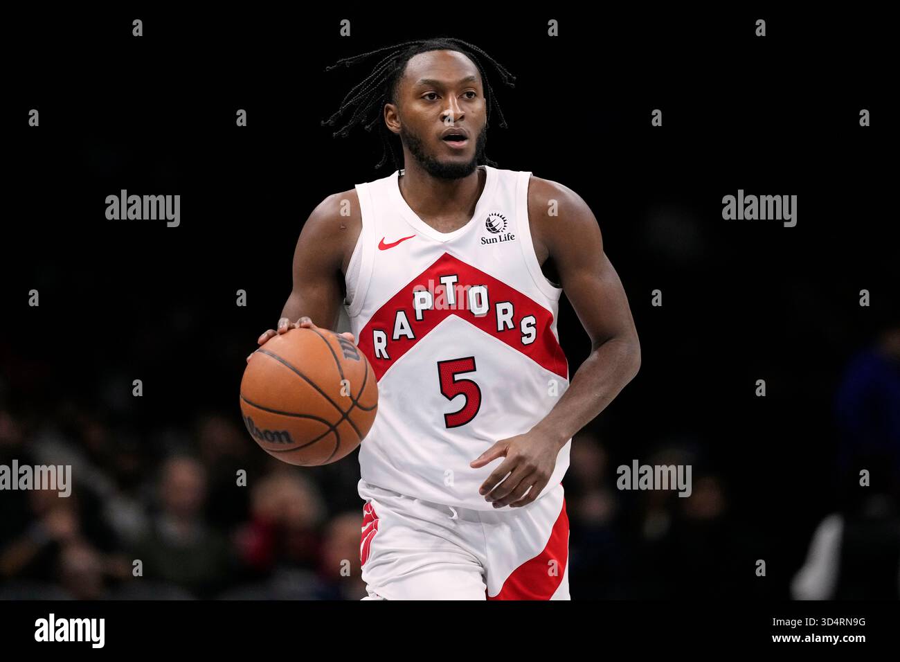 Toronto Raptors' Immanuel Quickley (5) looks to pass during the second ...