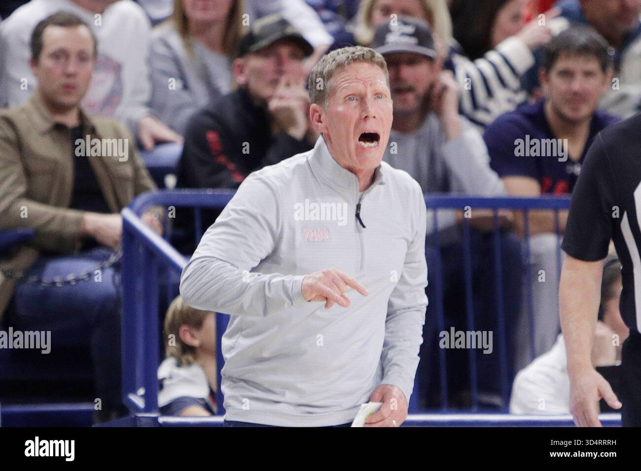 Gonzaga head coach Mark Few directs his team during the first half of ...