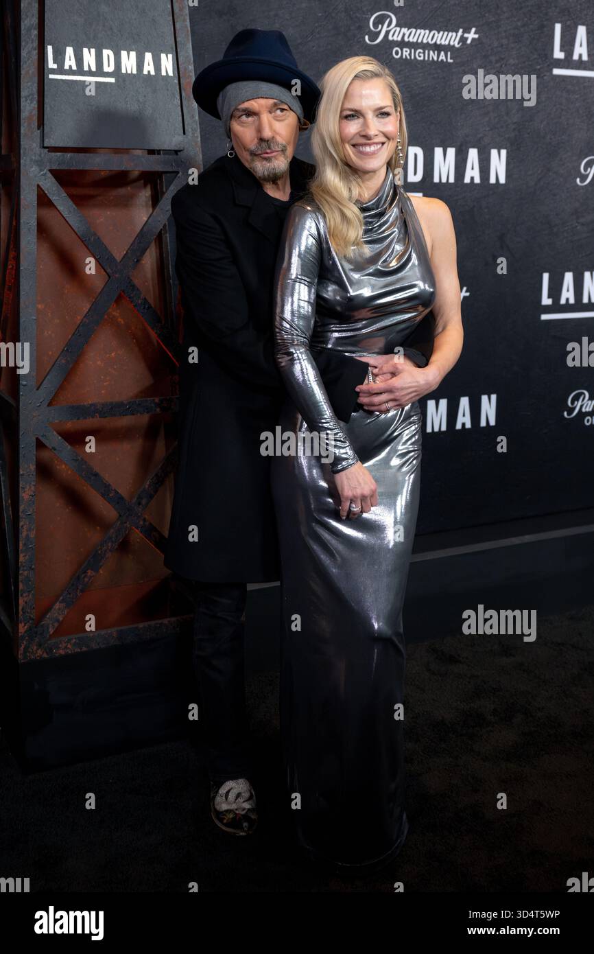 Billy Bob Thornton and Ali Larter Stock Photo - Alamy