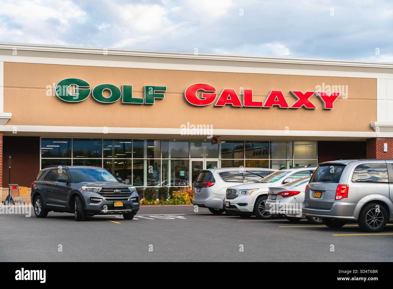 Golf club customization hi-res stock photography and images - Alamy