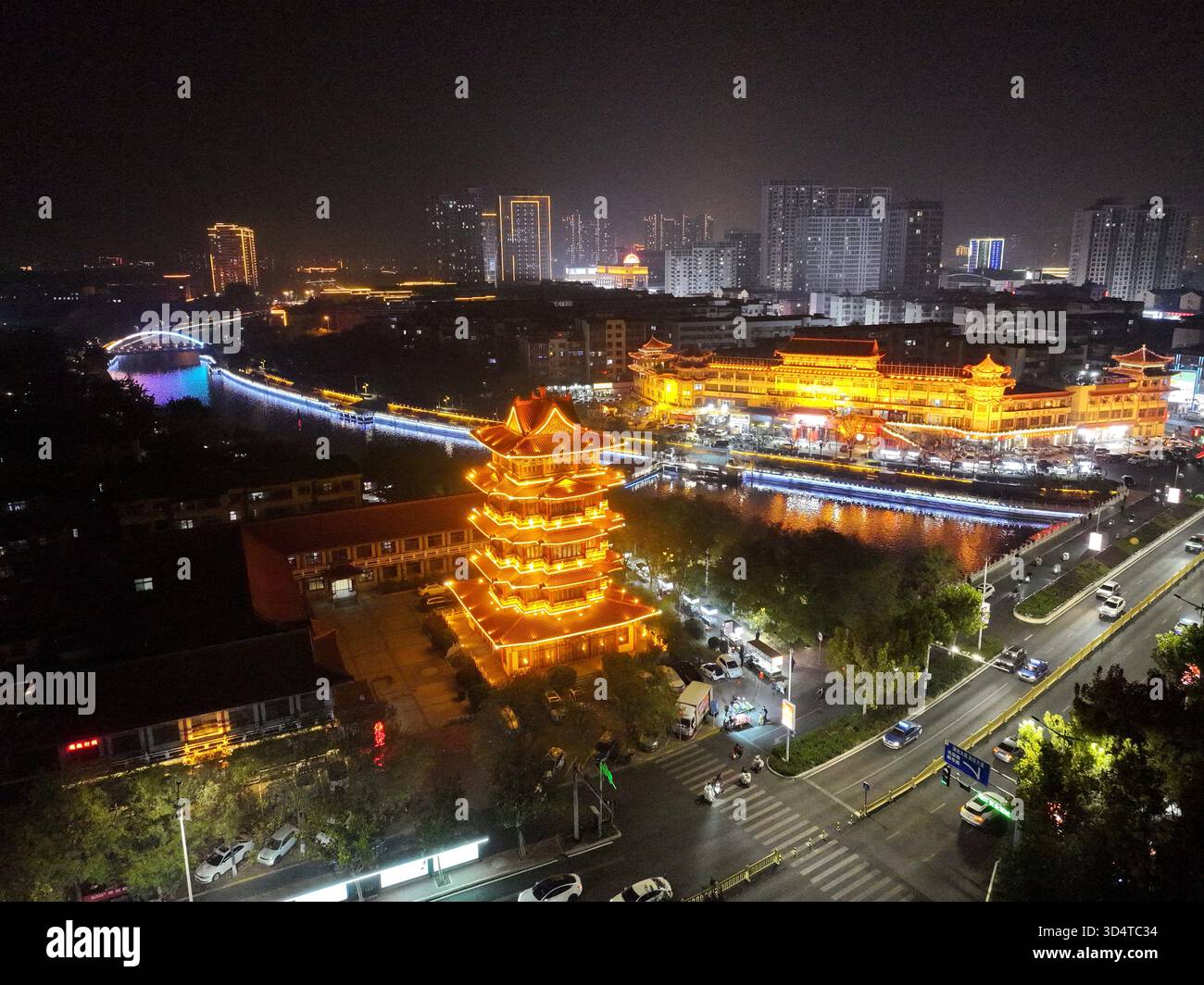 Qingfeng tower hi-res stock photography and images - Alamy