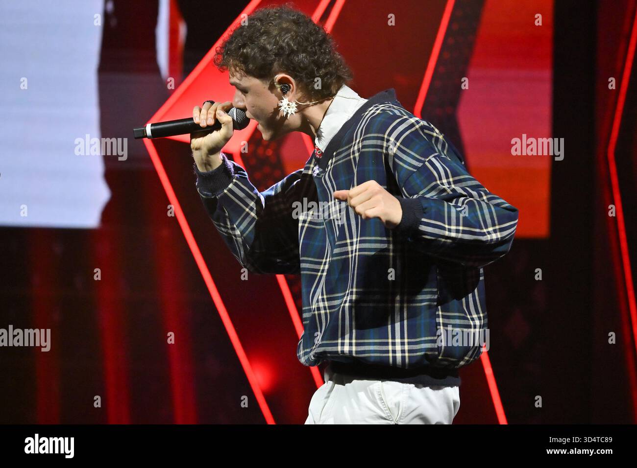 Joseph (Giuseppe Marra) during the First semi-final Sanremo Giovani ...