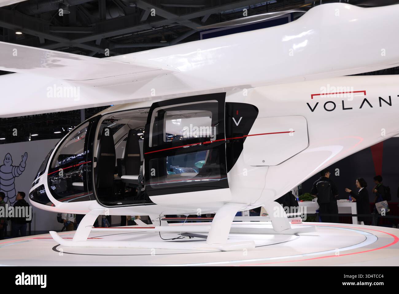 Volant Aerotech's VE25-100 eVTOL aircraft makes debut at the 8th China ...