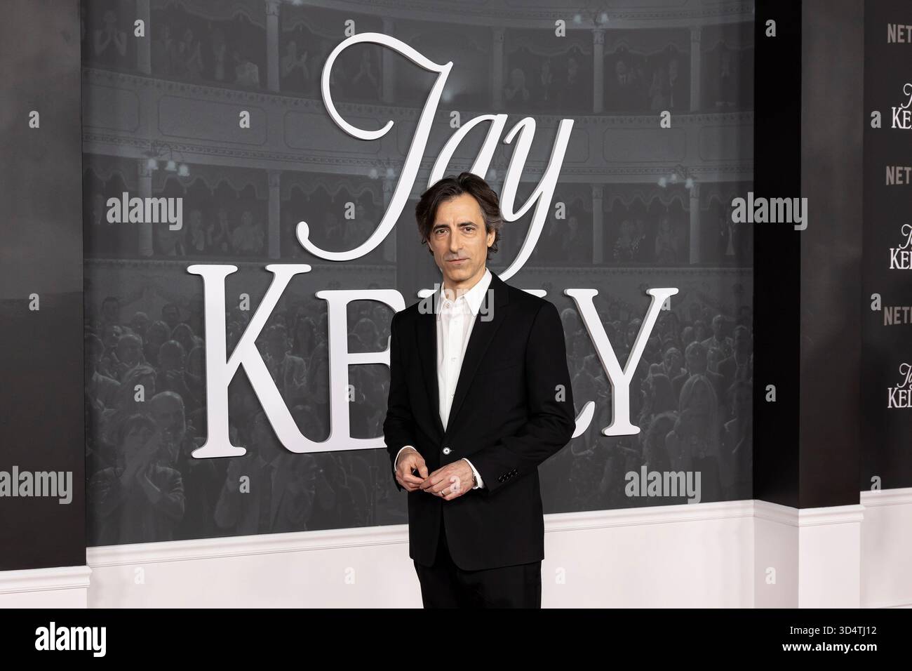 Noah Baumbach attends the arrivals of Netflix’s Los Angeles Premiere of ...