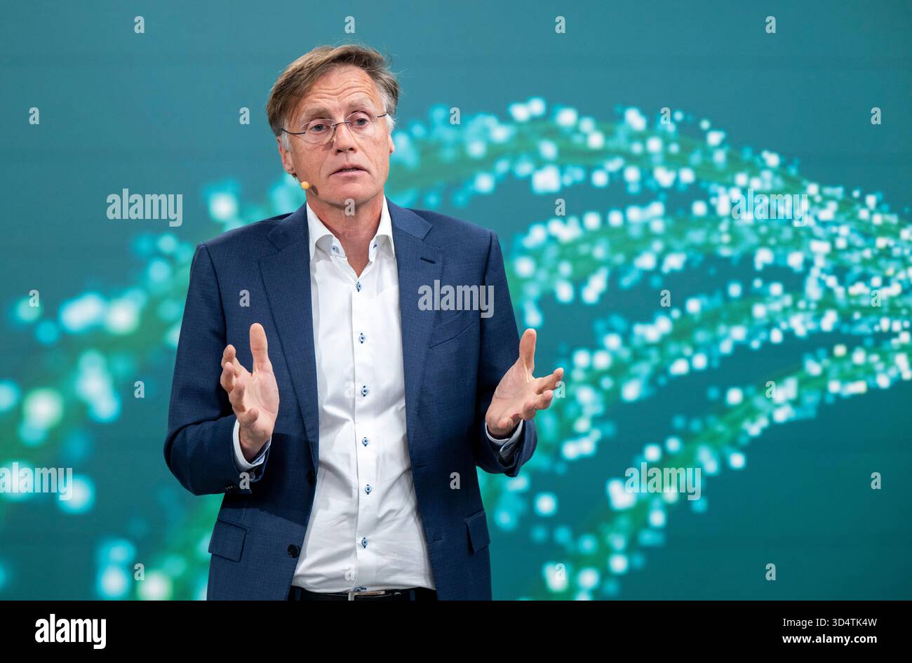 12 November 2025, Bavaria, Neubiberg: Jochen Hanebeck, CEO of Infineon ...