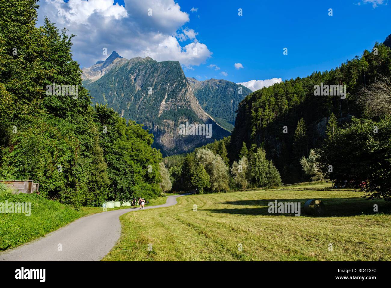 Piburg, Oetz, Ötztal, Tirol, Österreich Malerische Gebirgslandschaft ...